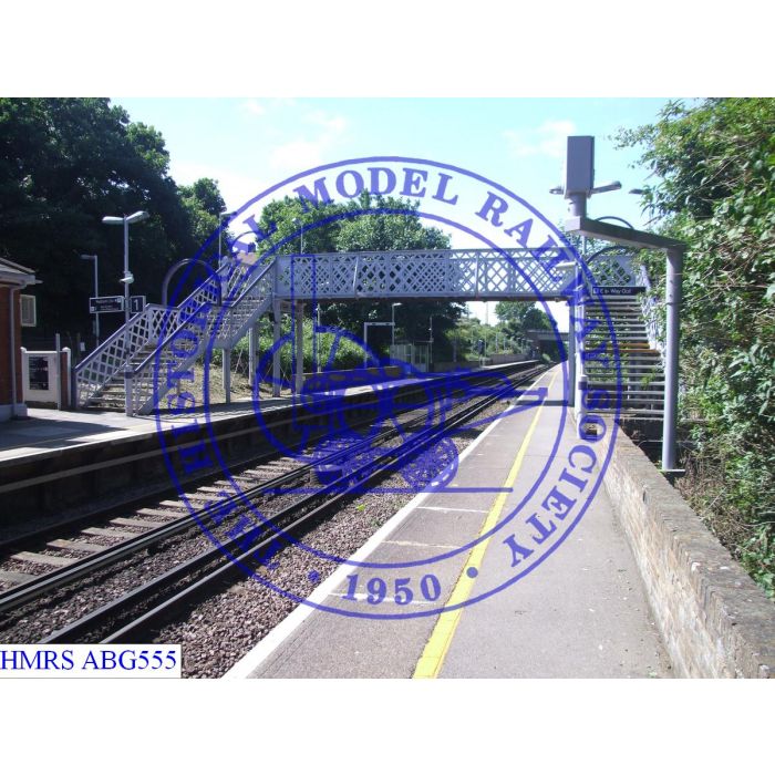 [ABG555] Higham Station. Standing on platform 2 opposite the main ...