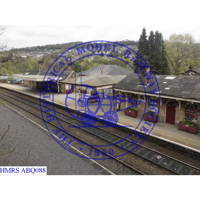 [ABQ088] Matlock station. Standing on the footbridge over Peak Rail ...