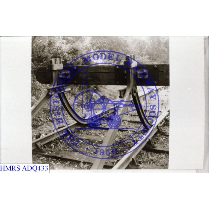 [ADQ433] Colchester Stanway sidings xGE rail/sleeper Built buffer stop ...