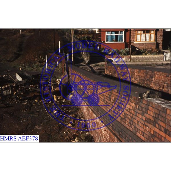 [AEF378] Armley Moor Goods yard ramp approach to footbridge from top