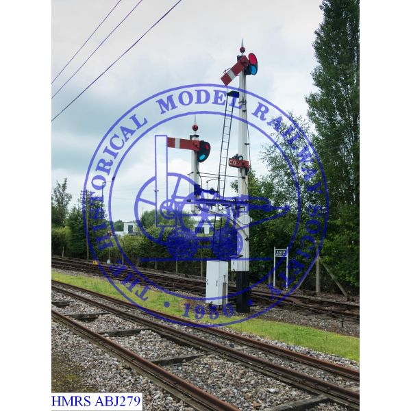 [ABJ279] Didcot Railway Centre. Front view of signals on Branch Line ...