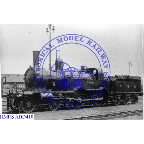 [ADD418] 4-4-0 LSWR 348 0365 [Drmmd] unidLoc F3L lattice lighting masts ...